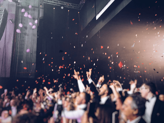 Long queue waiting times are frustrating your fans. Can you prevent them? | SECUTIX